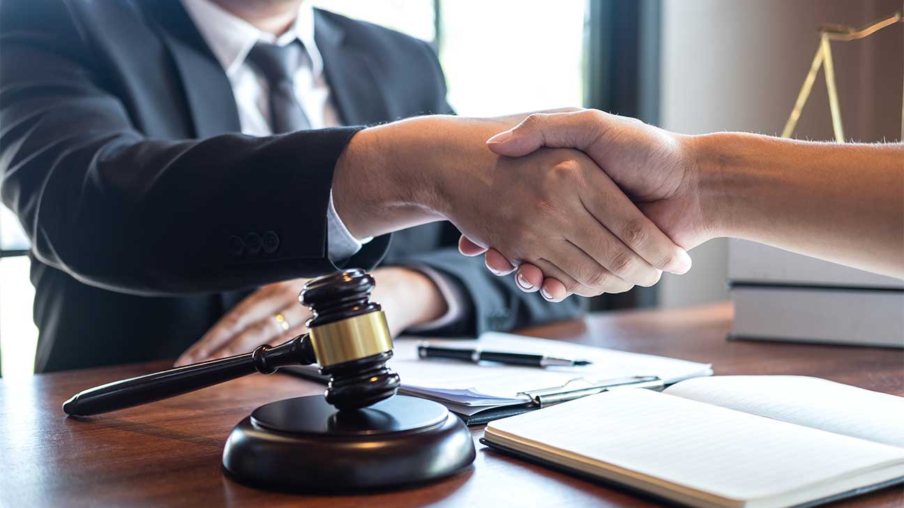 Demystifying the Role of Solicitors: Guardians of Legal Advocacy and ...
